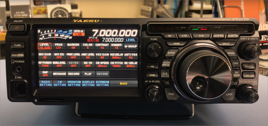 Yaesu FT-DX10 And Icom IC-7300, Side By Side Comparisons – Nerfd.net – RF News & Info