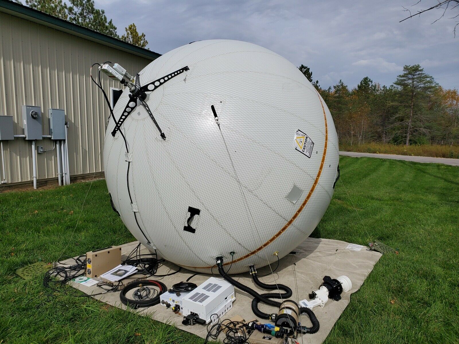 Inflatable Satellite Antenna – Nerfd.net – RF News & Info